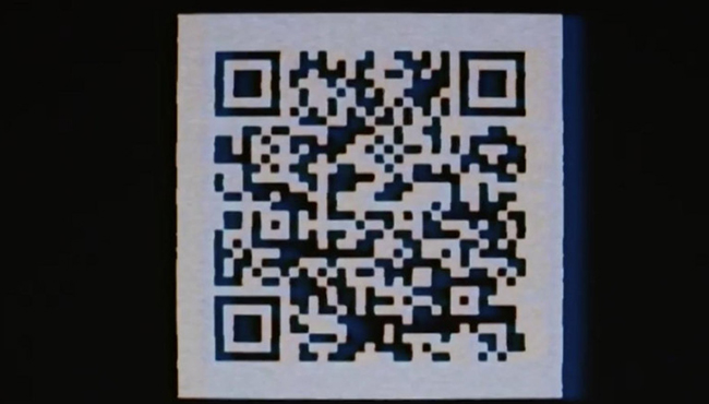 New QR Code Appears On WWE Raw, Says 'It's Waiting For HER' | 411MANIA ...