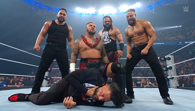 Roman Reigns Gets Beat Down After 'Acknowledging' Solo Sikoa On WWE ...